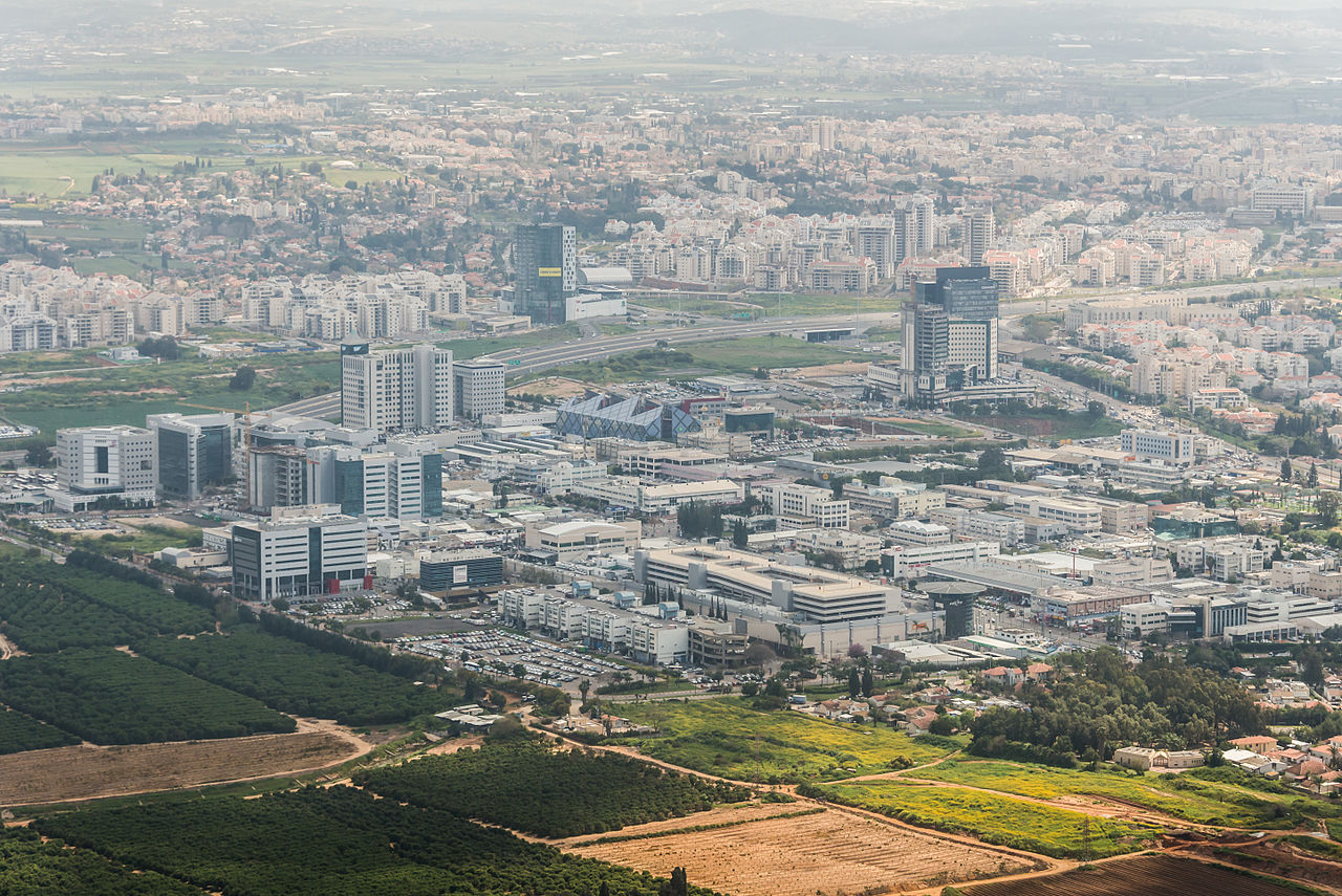 Raanana Real Estate Guide - Israel by Locals