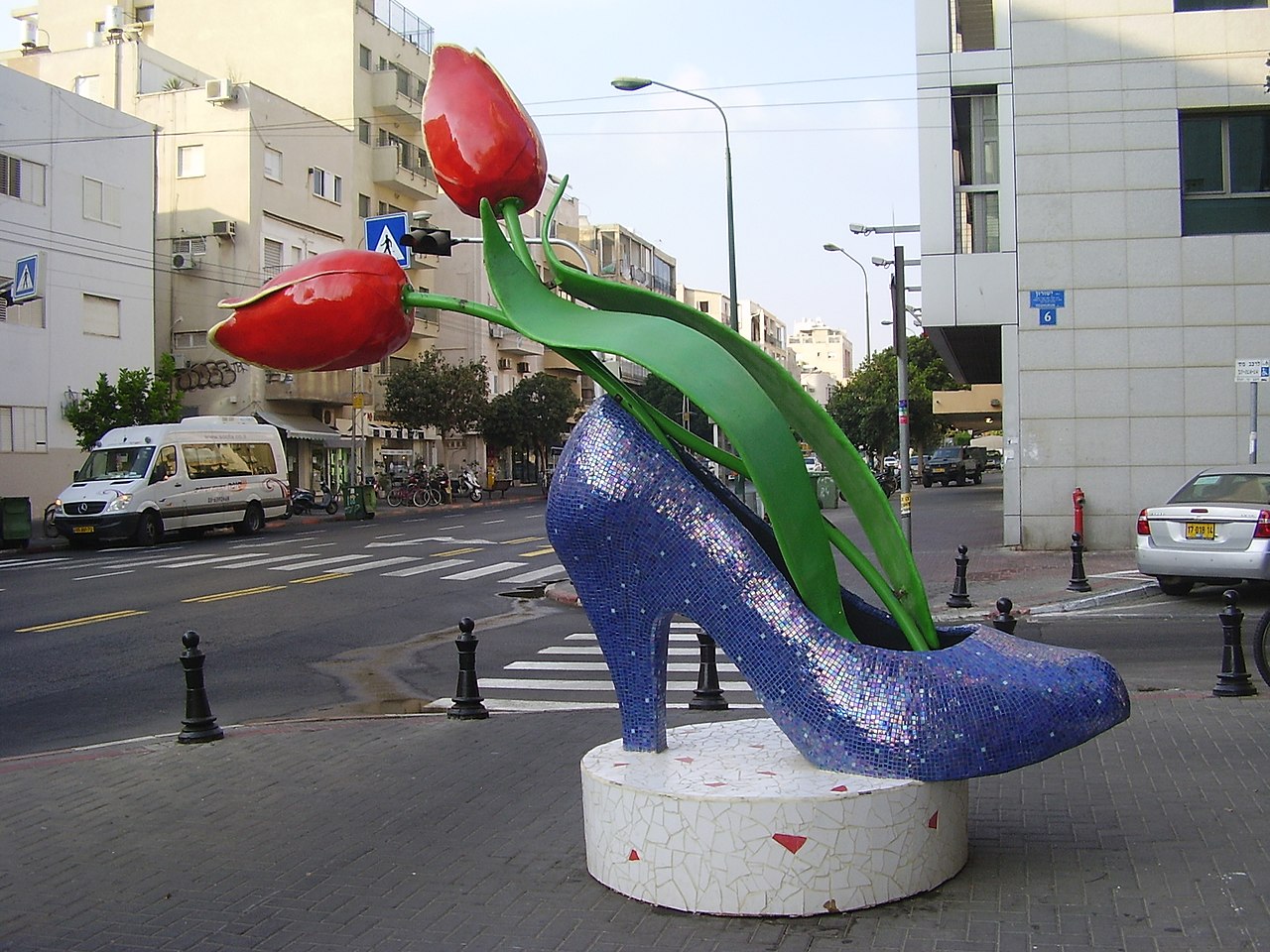 Best Shoes to Wear in Israel for Every Occasion - Israel by Locals