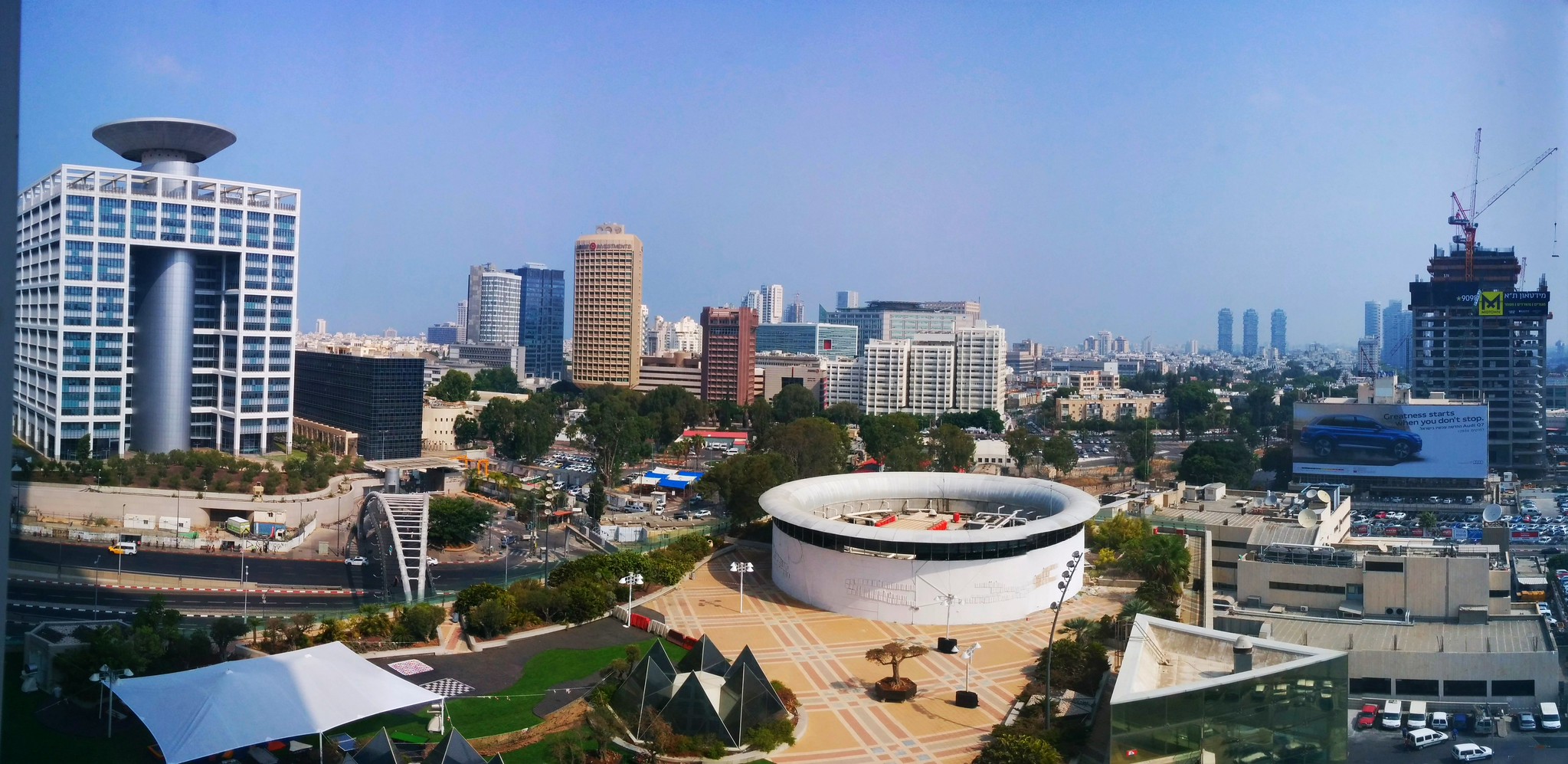 Tel Aviv City Center: A Vibrant Tapestry of Culture and Commerce ...